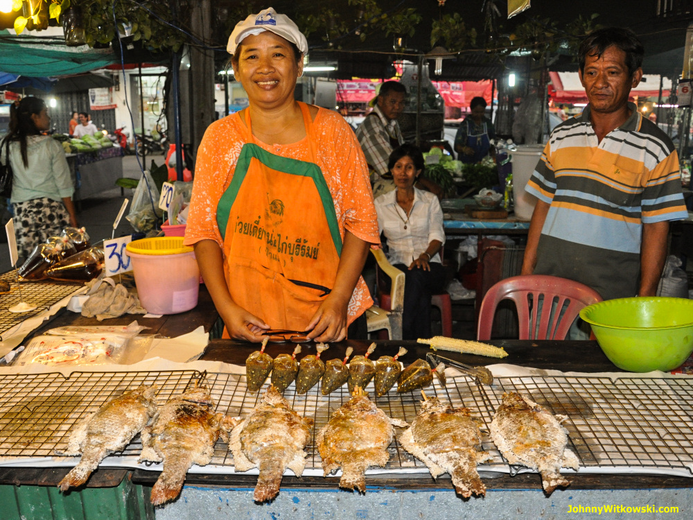 004- Buriram Night Market – by Johnny – JohnnyWitkowski.com