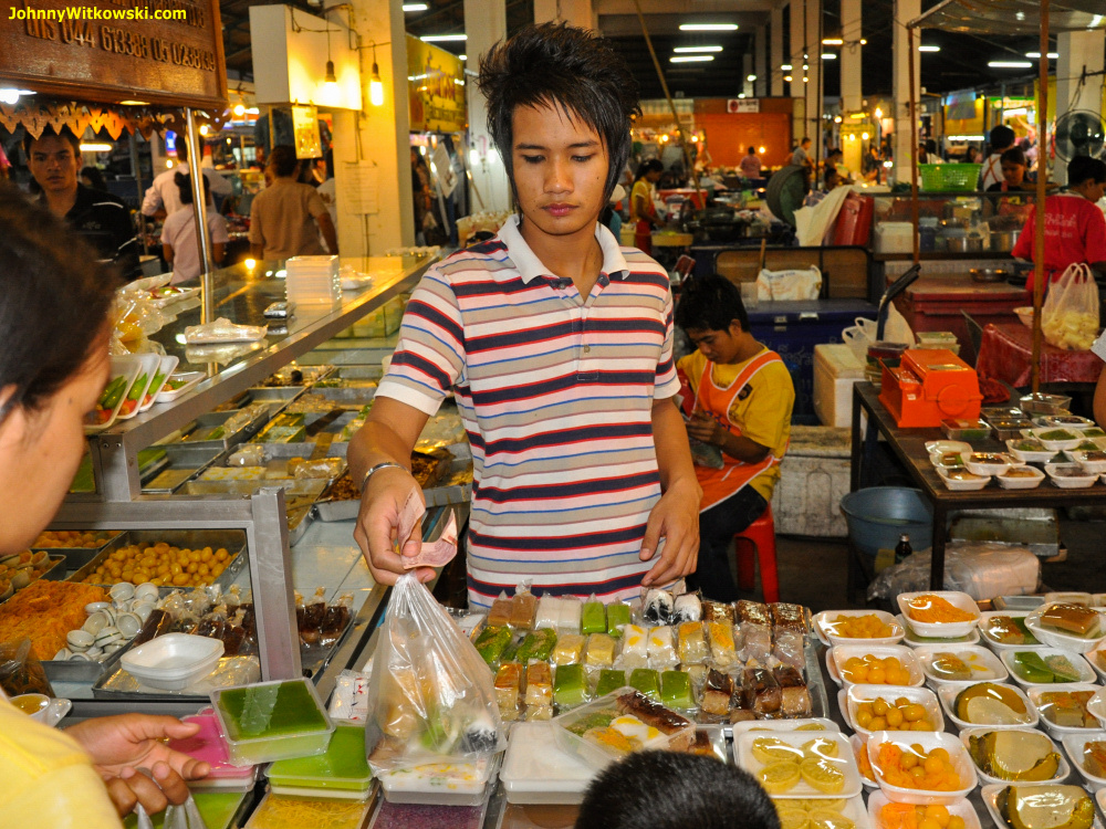 004- Buriram Night Market – by Johnny – JohnnyWitkowski.com